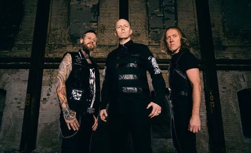 Apulanta on suomirockin legendoja jo eläessään ja ura jatkuu